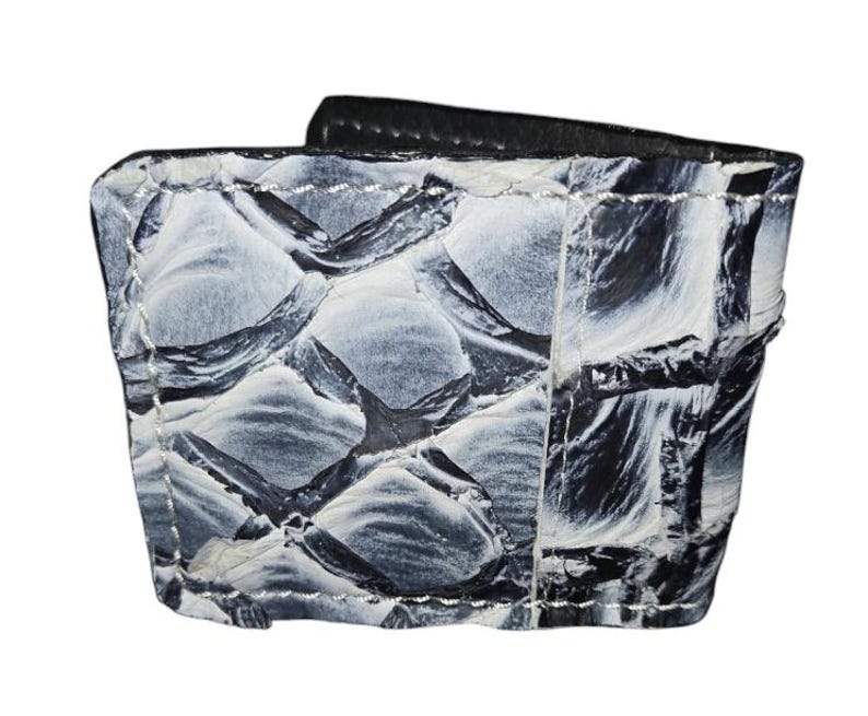 White Pirarucu Fish Skin Bi Fold Card Wallet - Etsy