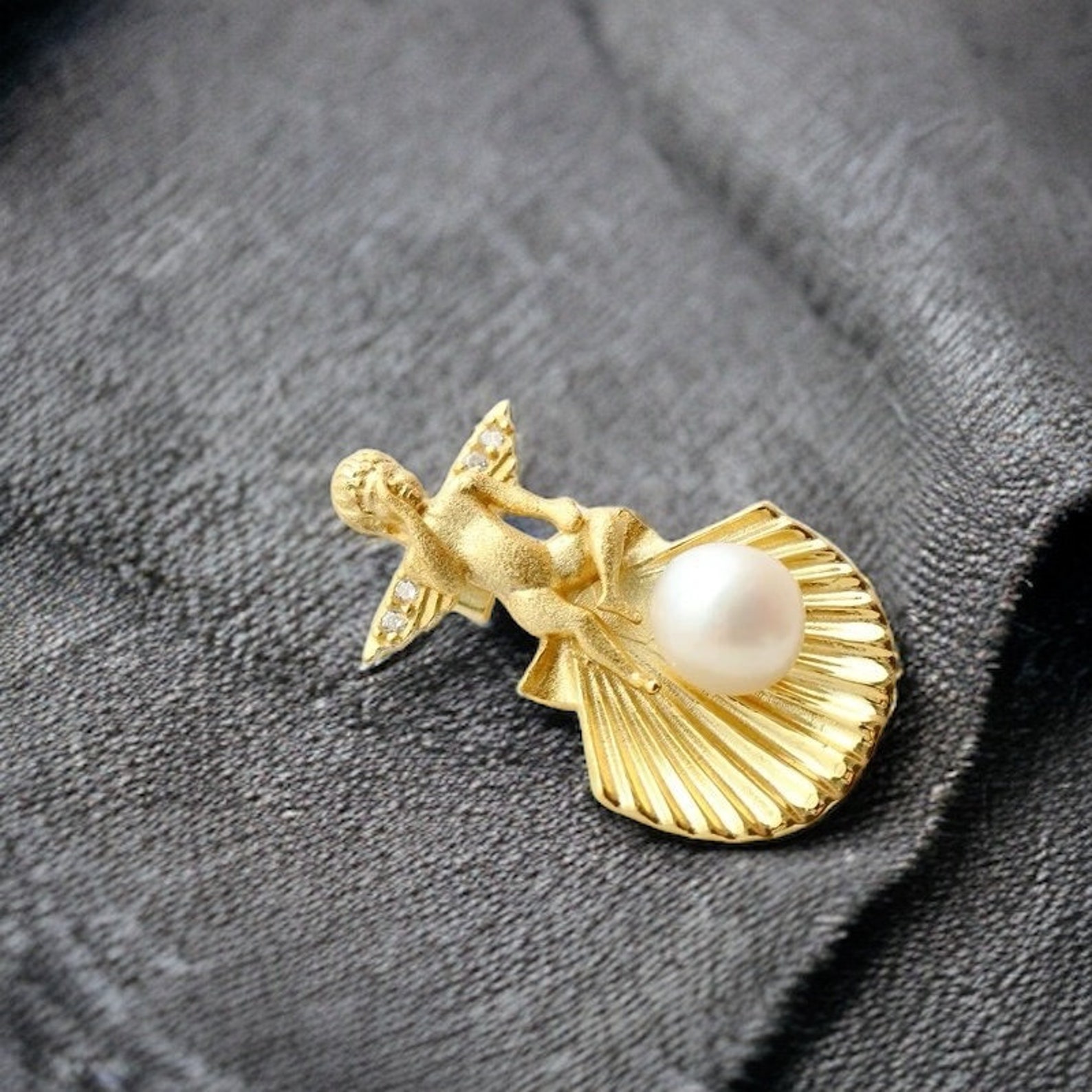 Sterling Silver Angel on Seashell Brooch With 18K Gold Plating and ...