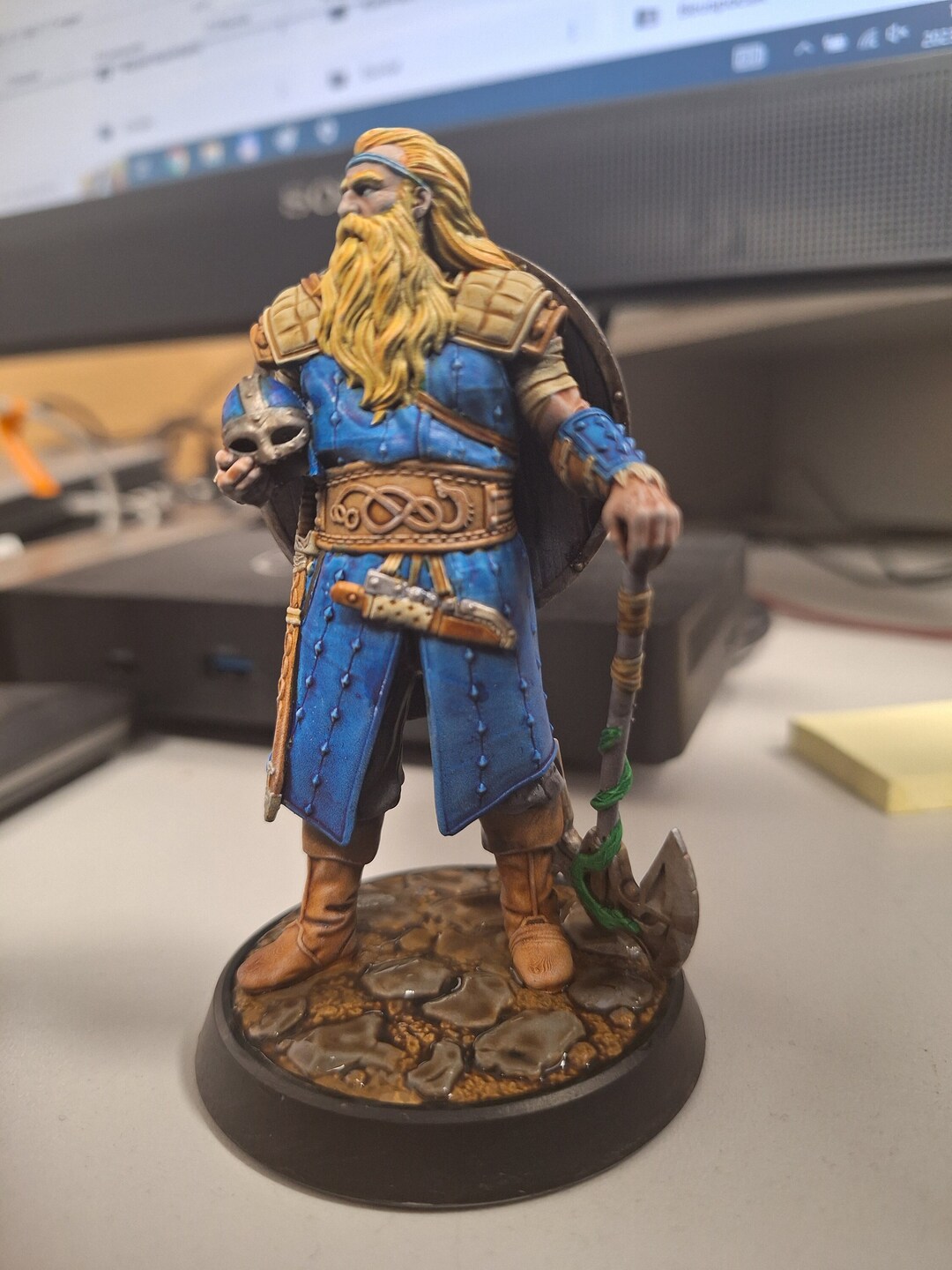 3D Printed, Painted Headsplitter - Etsy