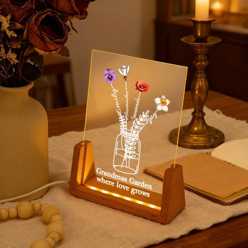 Custom Grandma's Garden Night Light, Family Bouquet Mum's Bunch Night ...