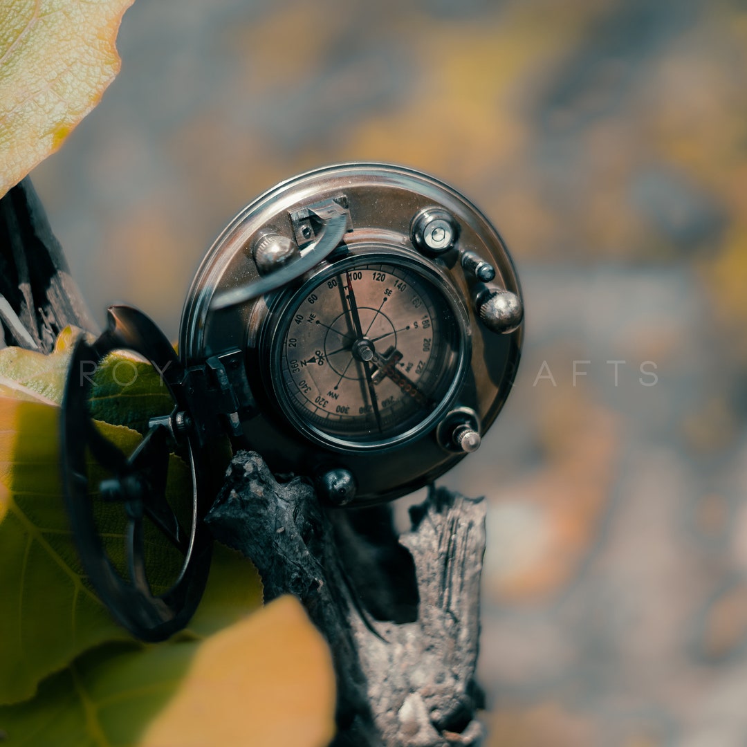 Vintage-inspired Handmade Brass Sundial Compass With Exquisite Wood Box ...