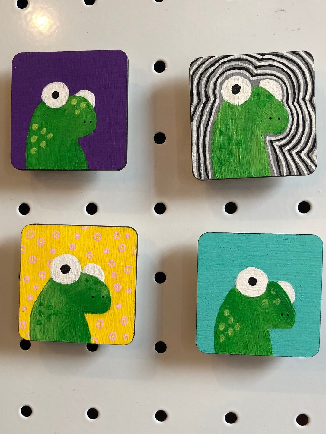 Frog Magnet | Hand Painted Magnet | Forg | Locker Accessory | Unique ...