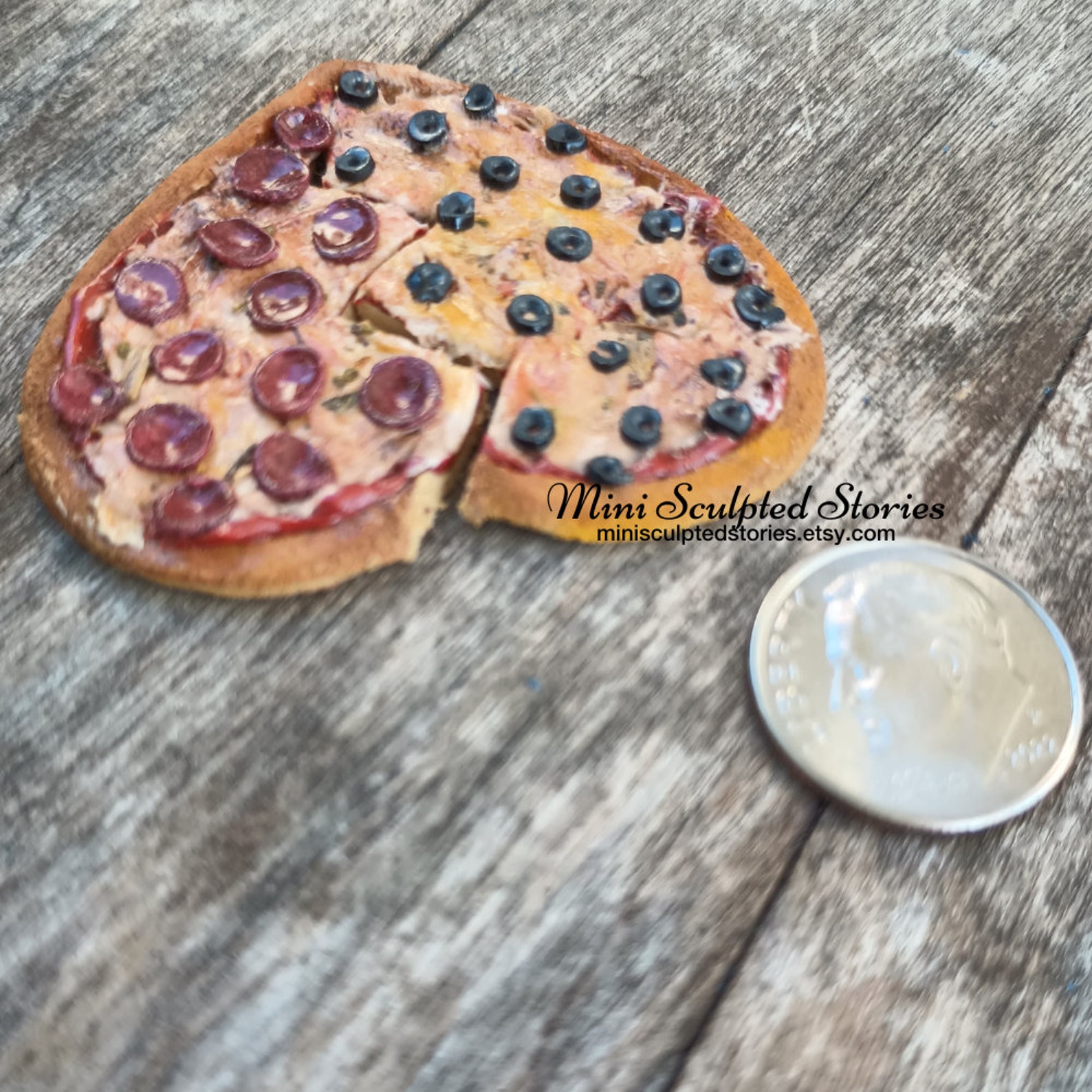 Miniature Heart Shaped Pizza With Broken Heart Cut | Unique Dollhouse ...