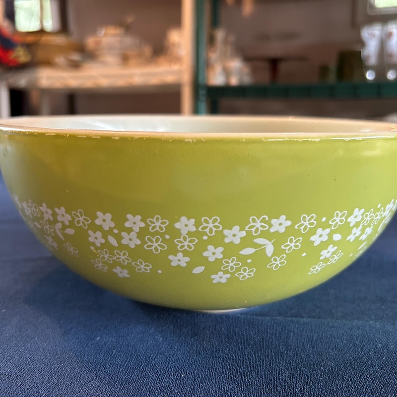 Pyrex Crazy Daisy - Etsy