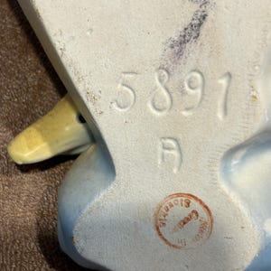 Czech Bird on Fan W/ Bow Wall Pocket Red Dime Mark Czechoslovakia Czech ...