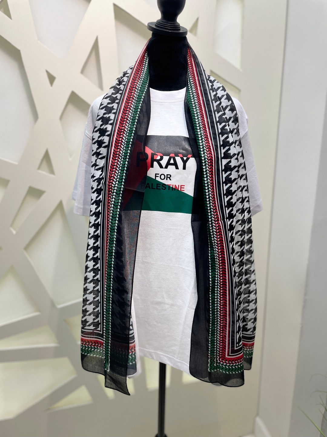 Traditional Palestinian Keffiyeh Light Patterned Scarf/ Hijab - Etsy ...