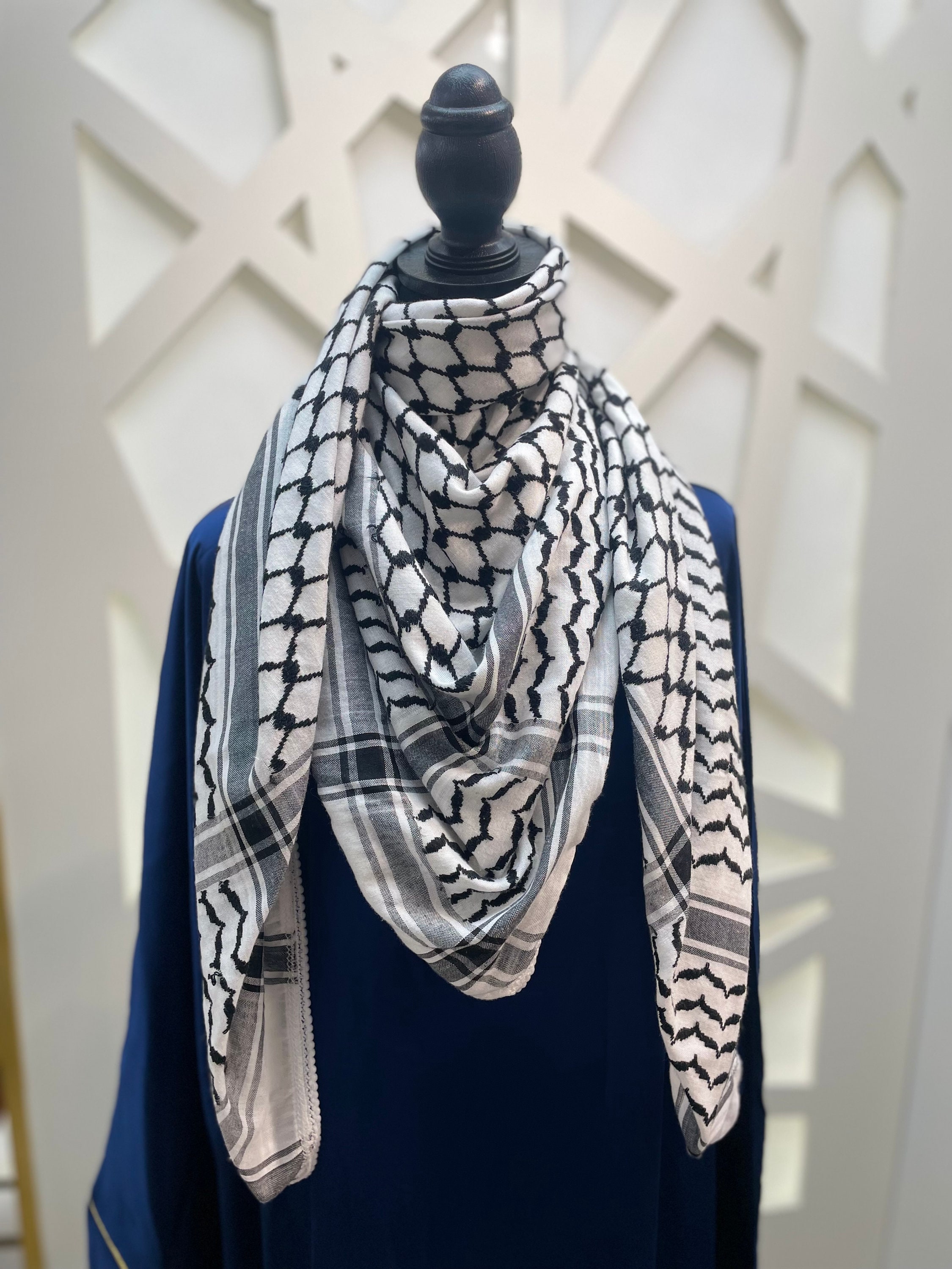 Traditional Palestine Scarf Keffiyeh / Hatta / Head Dress . - Etsy