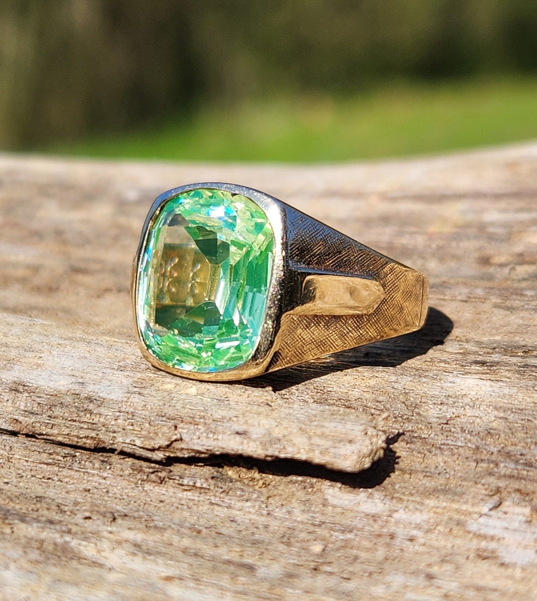 Impressive Cushion Cut Light Green Spinel Yellow 10k Statement Ring - Etsy
