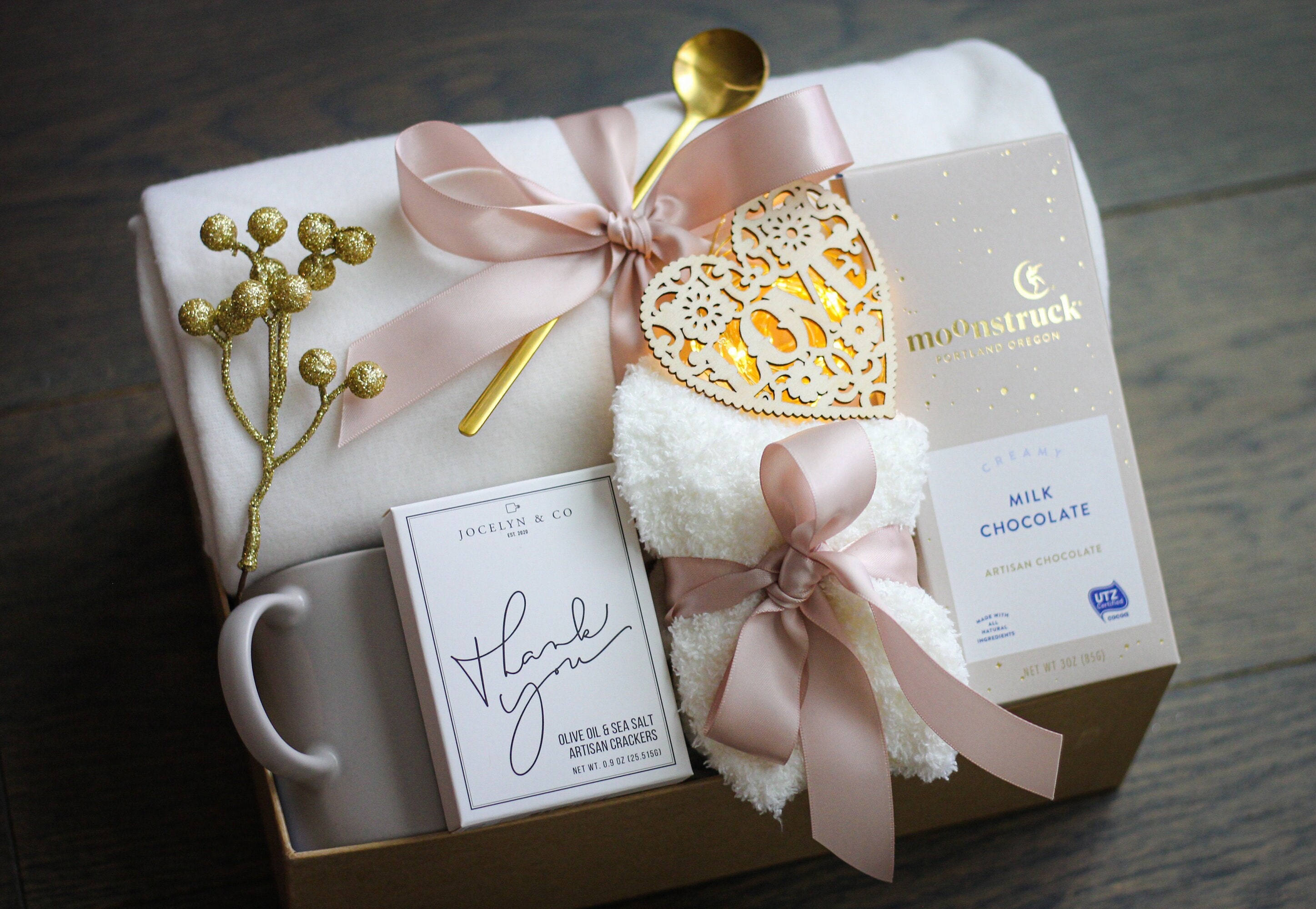 Sending Hugs Gift Box for Her, Birthday Gift, Self Care Comfort Care ...