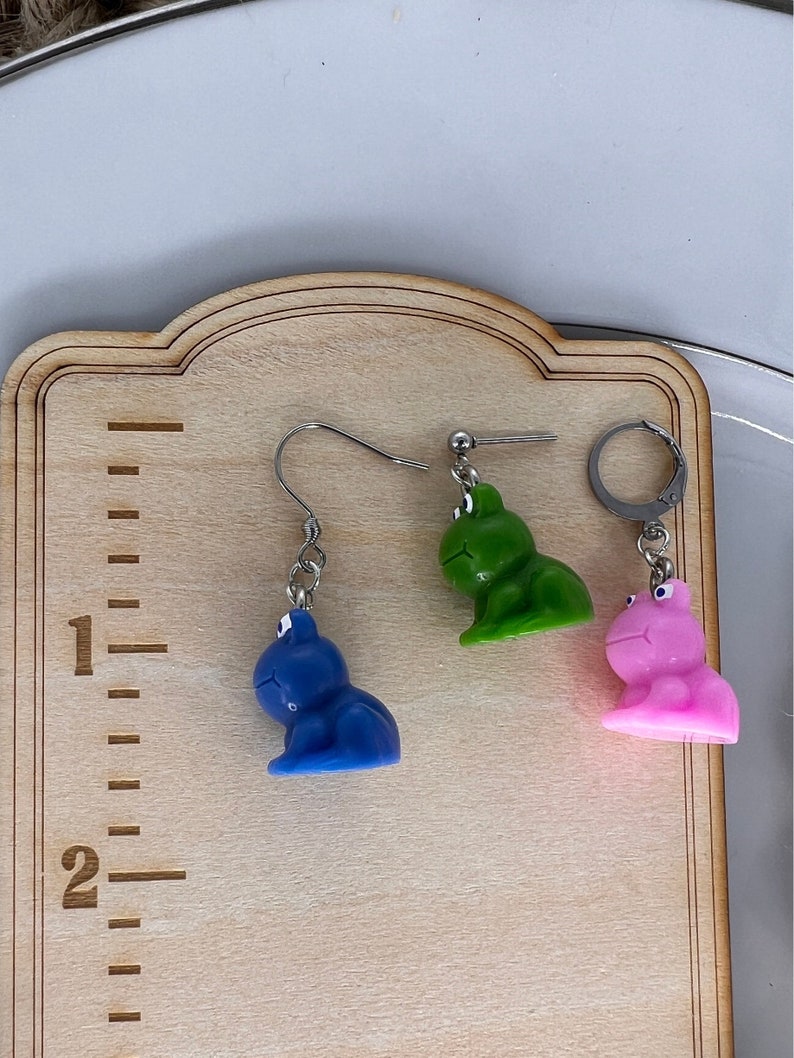 Axolotl Friends - Mini Plastic Axolotl Earrings - Etsy