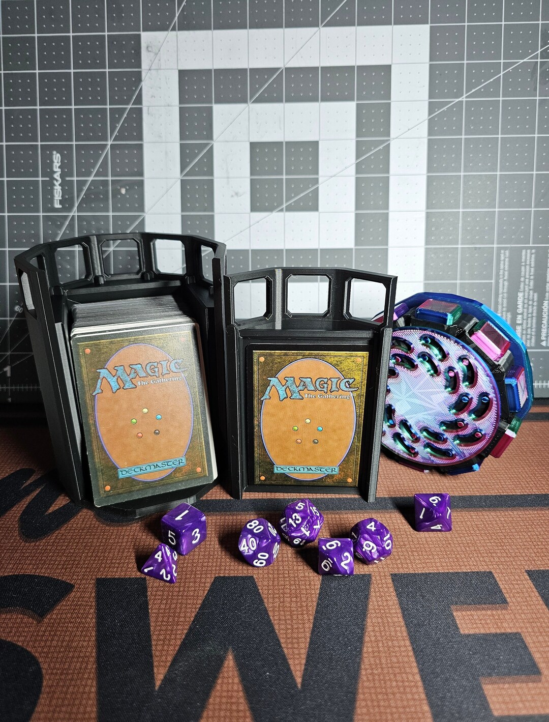 MTG Vault-lock Deck Box for EDH | Commander | Magic the Gathering ...