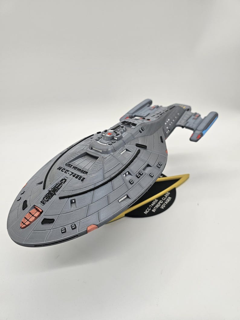 13 Inch USS Voyager NCC-74656 3D Printed | Intrepid Class Replica Model ...