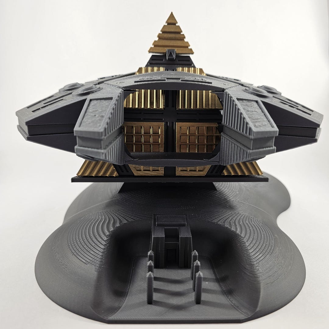 Stargate SG-1: Goa'uld Ha'tak Mothership Model Replicatok'ra, Free ...