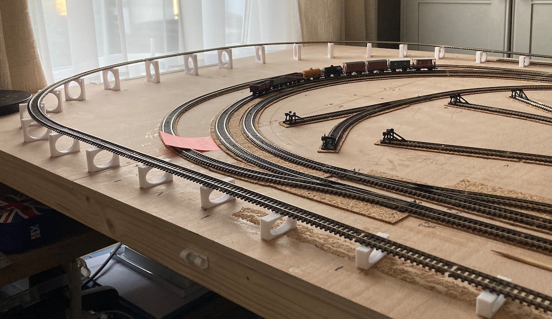 TT:120 Gauge Incline Piers for Bridge, Viaduct or Embankment. 3% ...