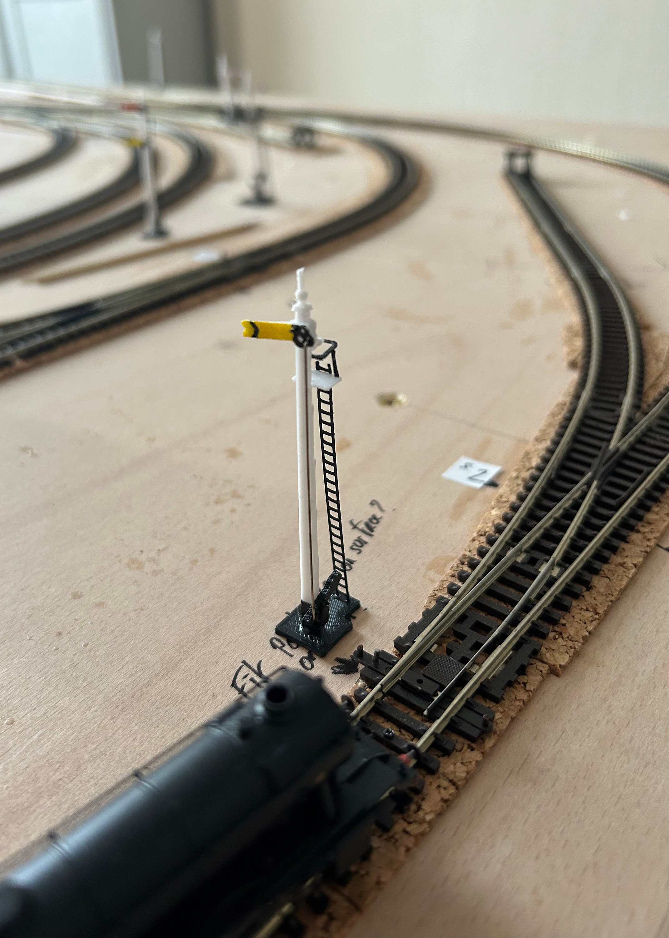 TT:120 Gauge 'distant', GWR Square Post Signal, Lower Quadrant. - Etsy UK