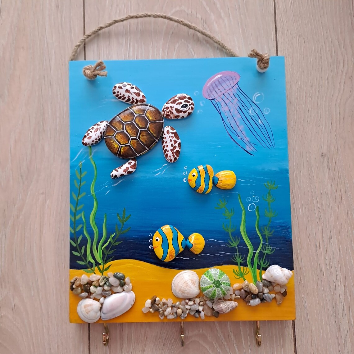 Handmade Key Holder With Stone Painting on Wood, Board to Hang Keys ...