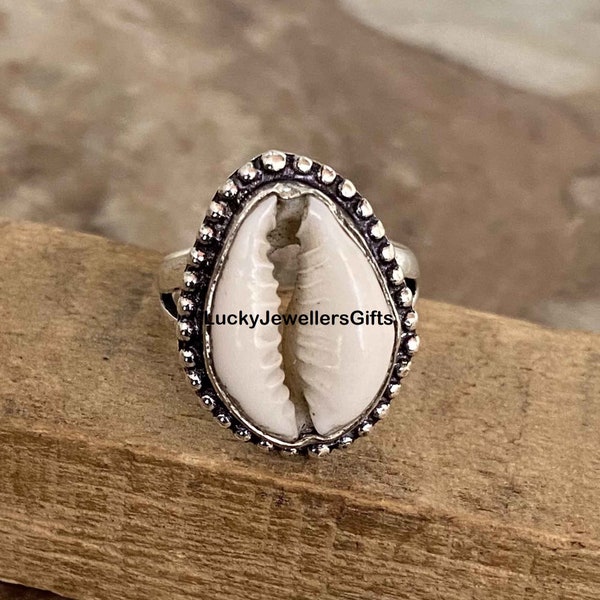 Cowrie Shell Ring - Etsy