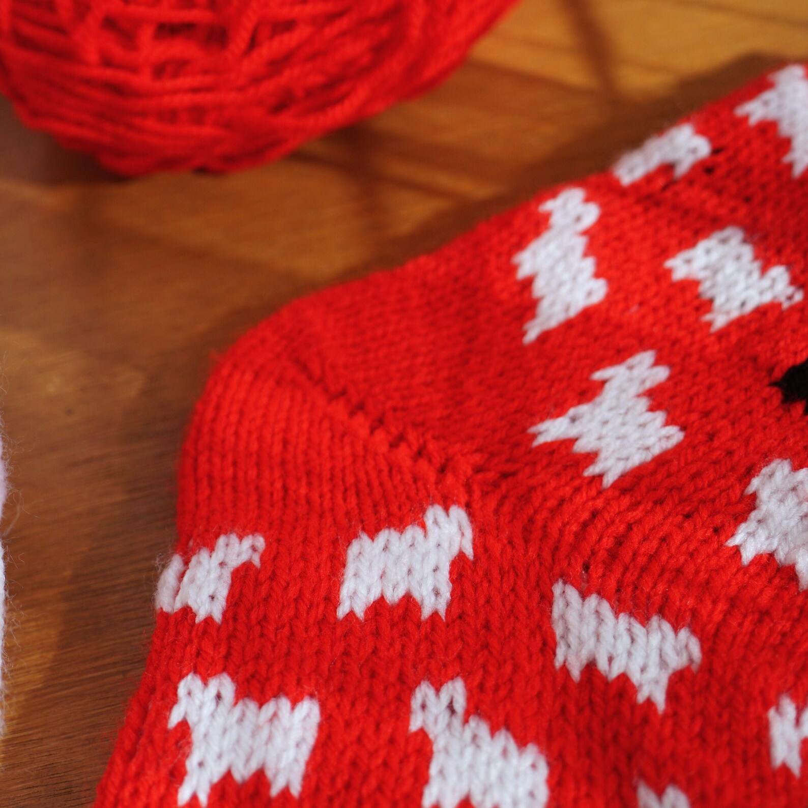 Black Sheep Sock Knitting Pattern - Princess Diana Inspired Knit - 80's ...