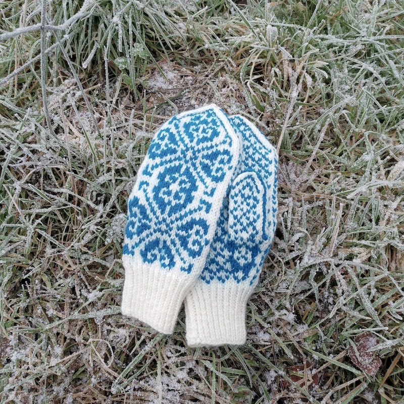 Scandinavian Mittens - Etsy