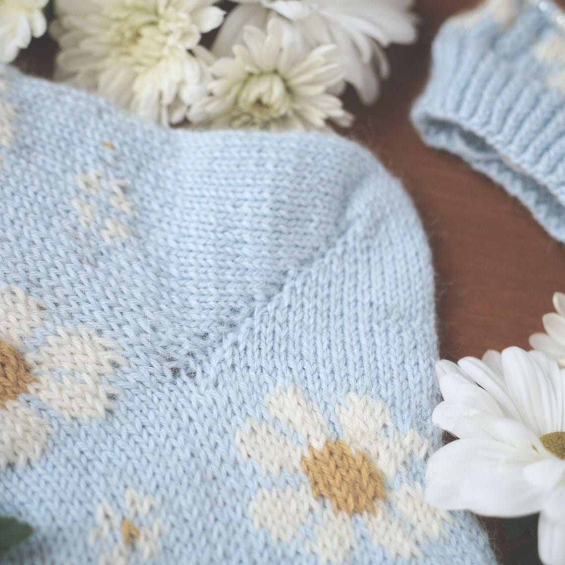 Daisy Floral Sock Knitting Pattern - Colorwork Cute Sock Pdf Pattern ...