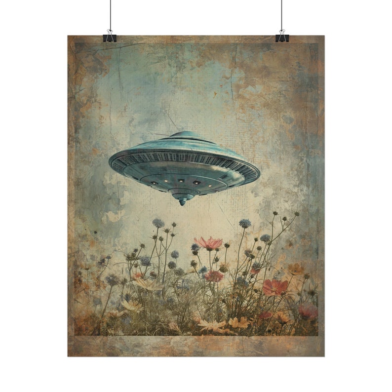 UFO FINE ART Home Decor, Retro Sci-fi Flower Art. Vintage Floral Alien ...