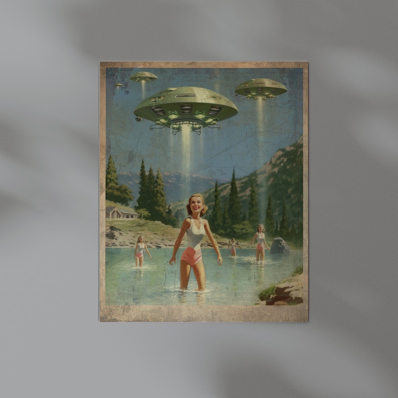 UFO Alien Poster, Retro SCI-FI Wall Art, Vintage Girls Ufo Home Decor ...