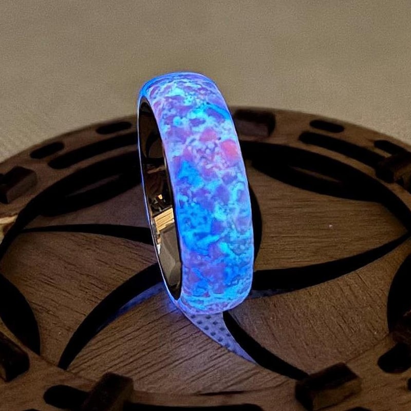 Glow Ring - Etsy
