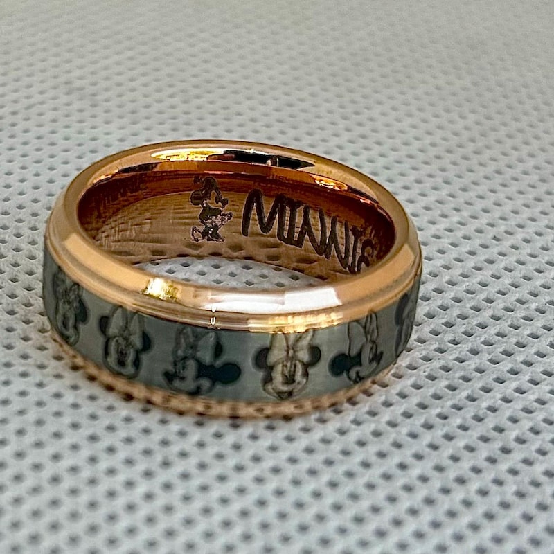 Minnie Mouse Ring - Etsy