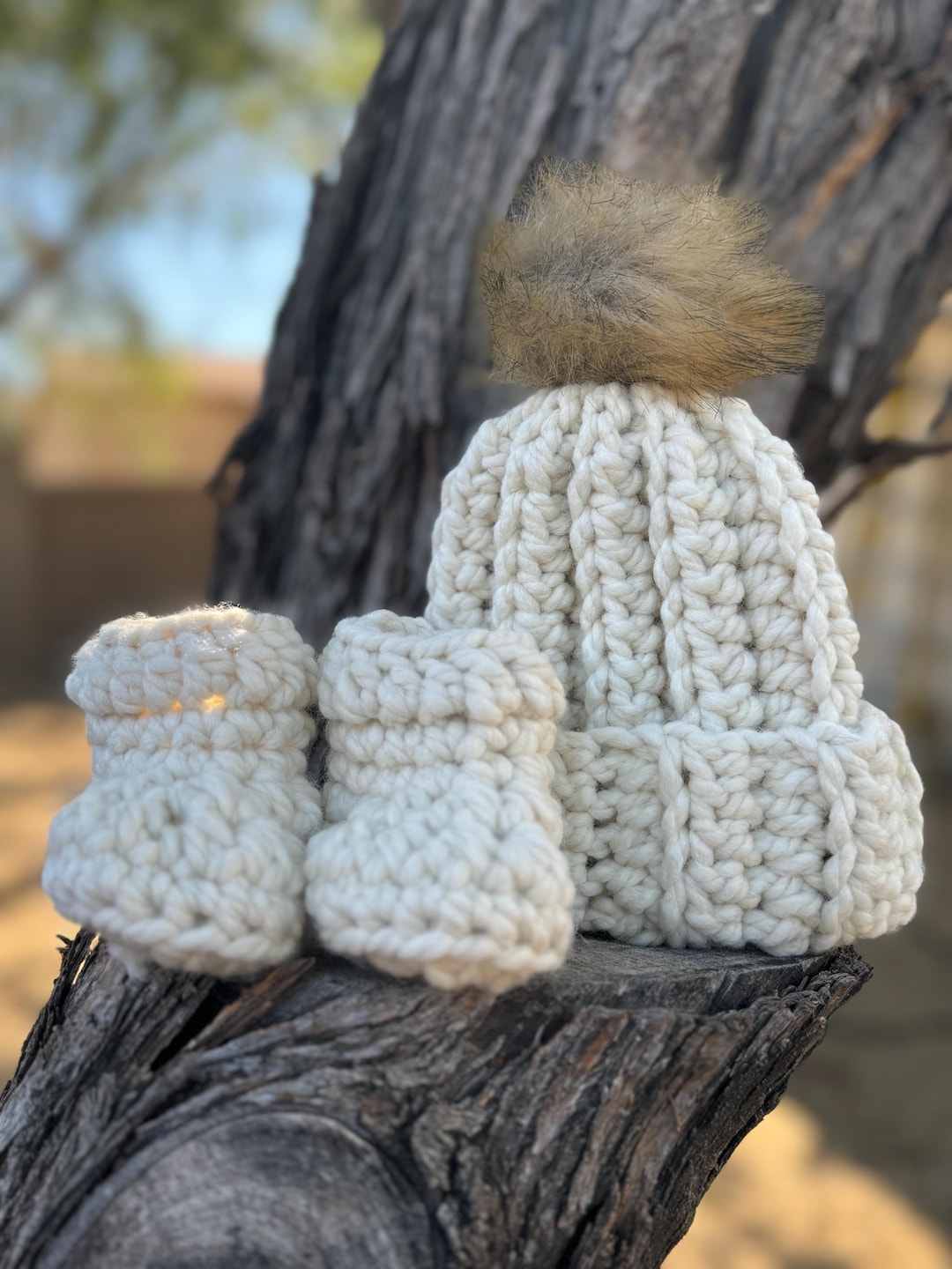 NEWBORN Chunky Crochet Wool Beanie and Booties Set - Etsy