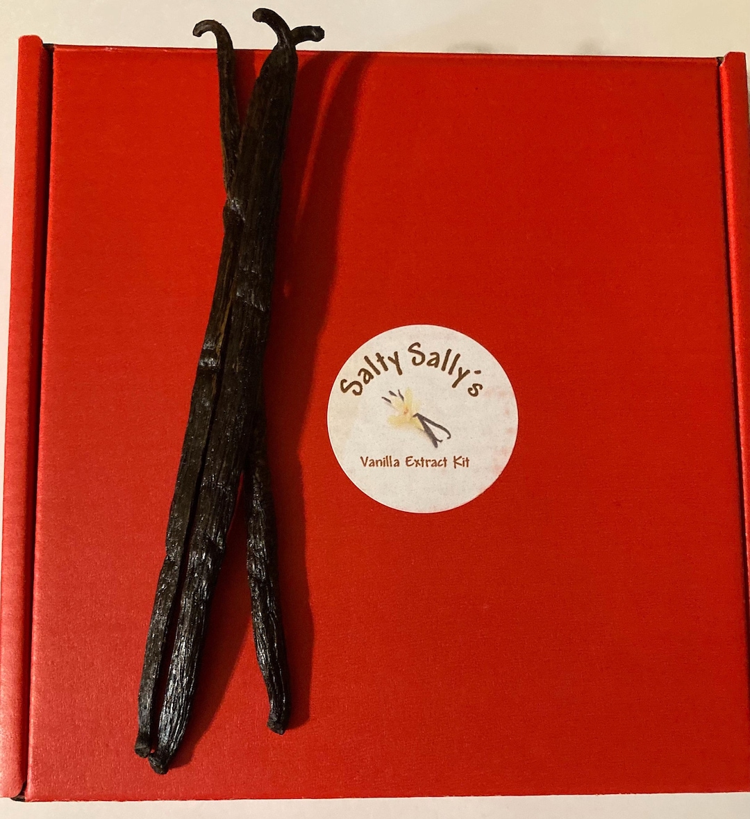 Vanilla Extract Kit All You Need is the Alcohol to Make Your Own ...