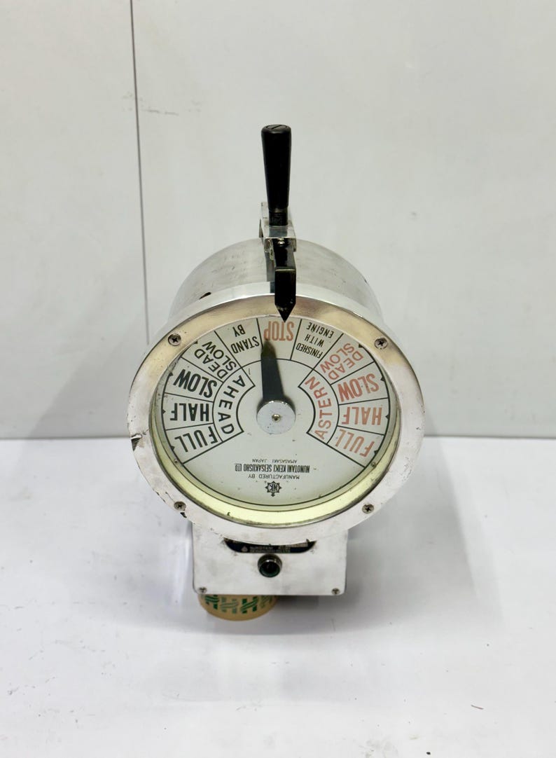 Manufactured by Nunotani Keiki Seisakusho Ltd Vintage Electric Ship ...