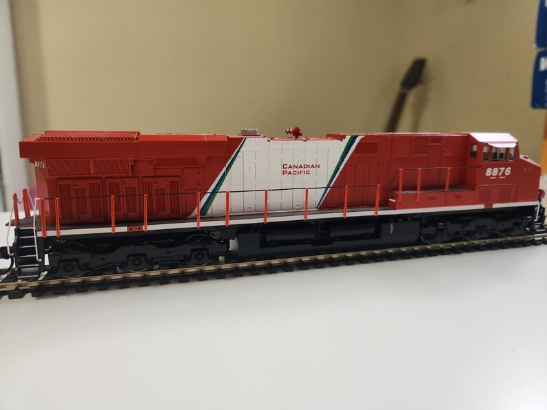 GE ES44AC Evolution Series GEVO - ESU Sound & Dcc -- Canadian Pacific #8876 - Etsy