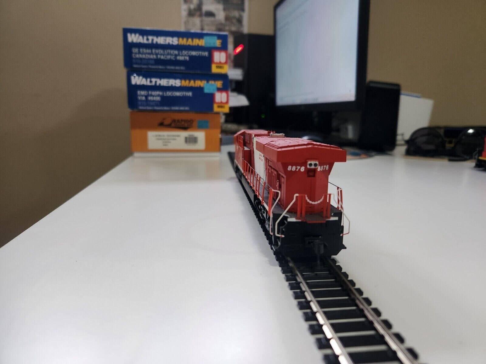 GE ES44AC Evolution Series GEVO - ESU Sound & Dcc -- Canadian Pacific #8876 - Etsy