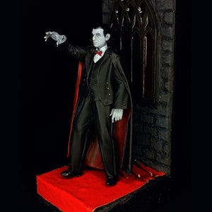 Dracula Vintage Styled Figurine From the 1931 Movie. - Etsy