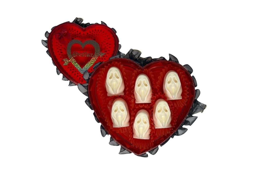 Ghostface Valentine Heart Box Horror-themed Forever Chocolate Display ...