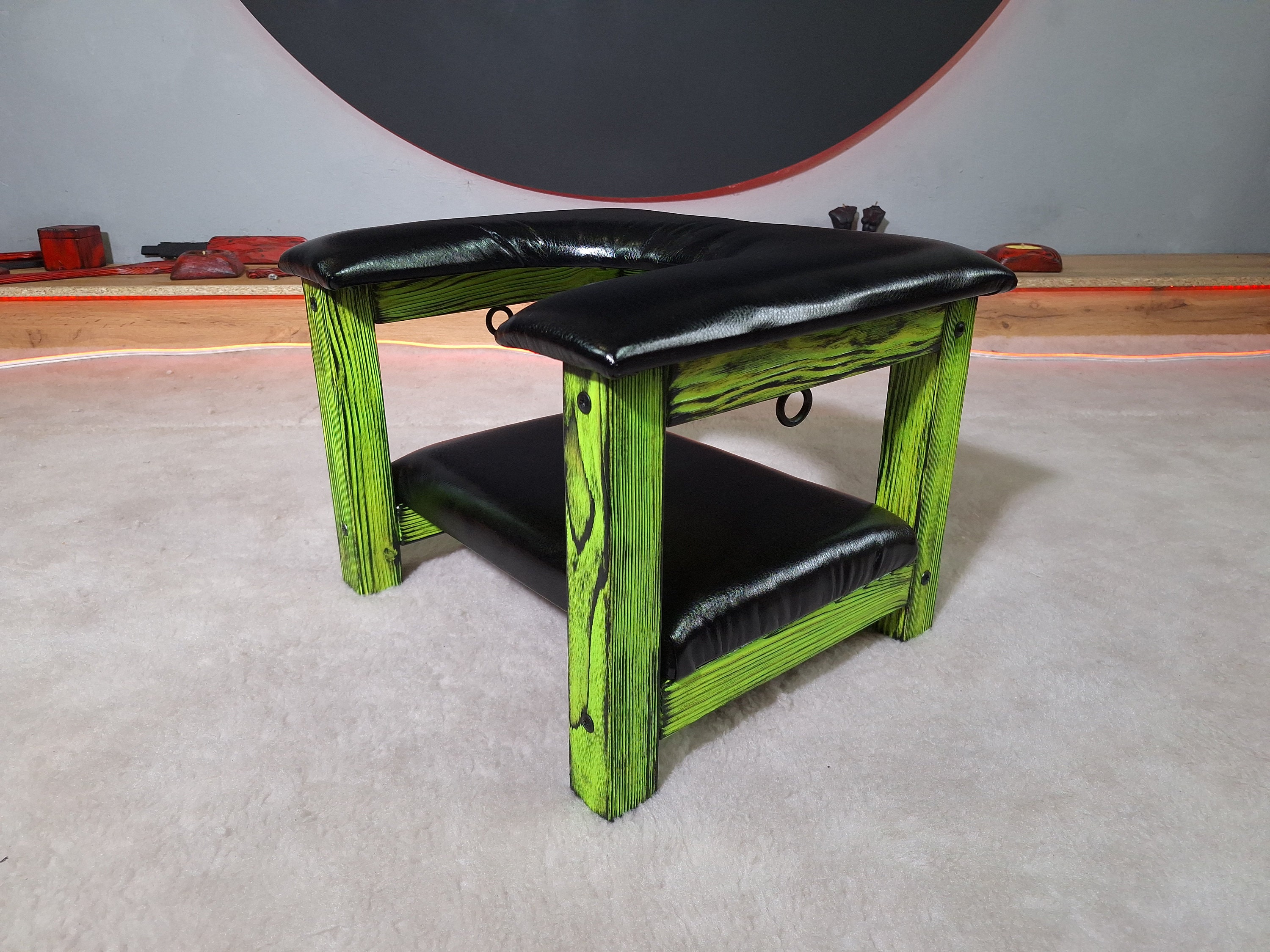 Ultimate Pleasure Throne Queening Chair Oral Sex Stool BDSM Furniture ...