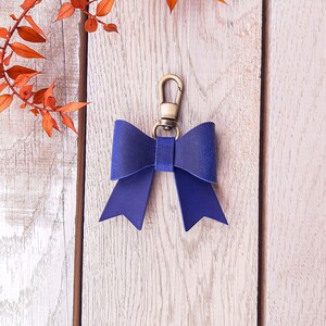 Crazy Horse Leather Mini Bow Keychain, Personalized Lovely Bow Keyring ...