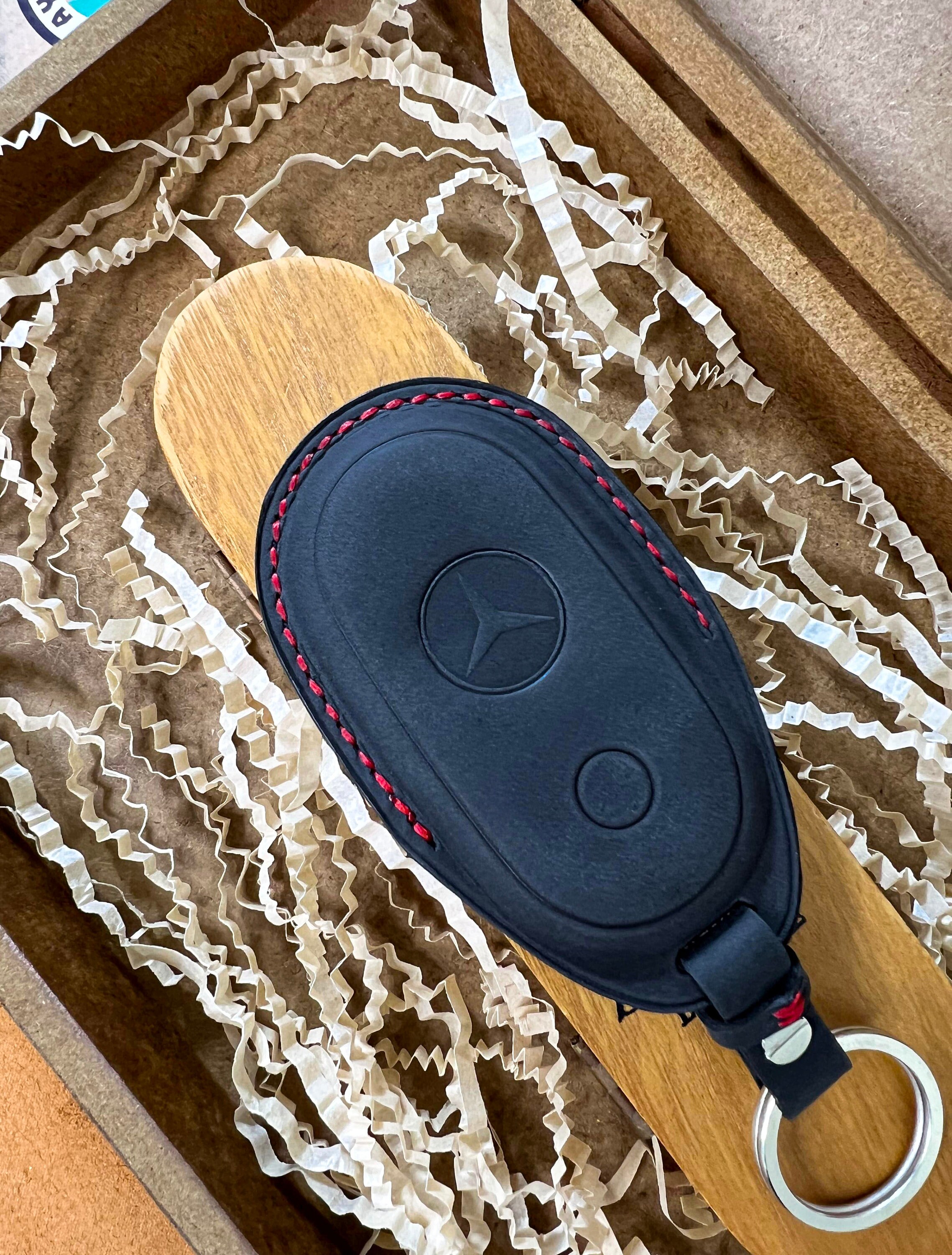 New Mercedes E S G C Q EQS Series AMG Nappa Leather Key Fob Case New Mercedes E S G C Q EQS Series AMG Nappa Leather Key Fob Case