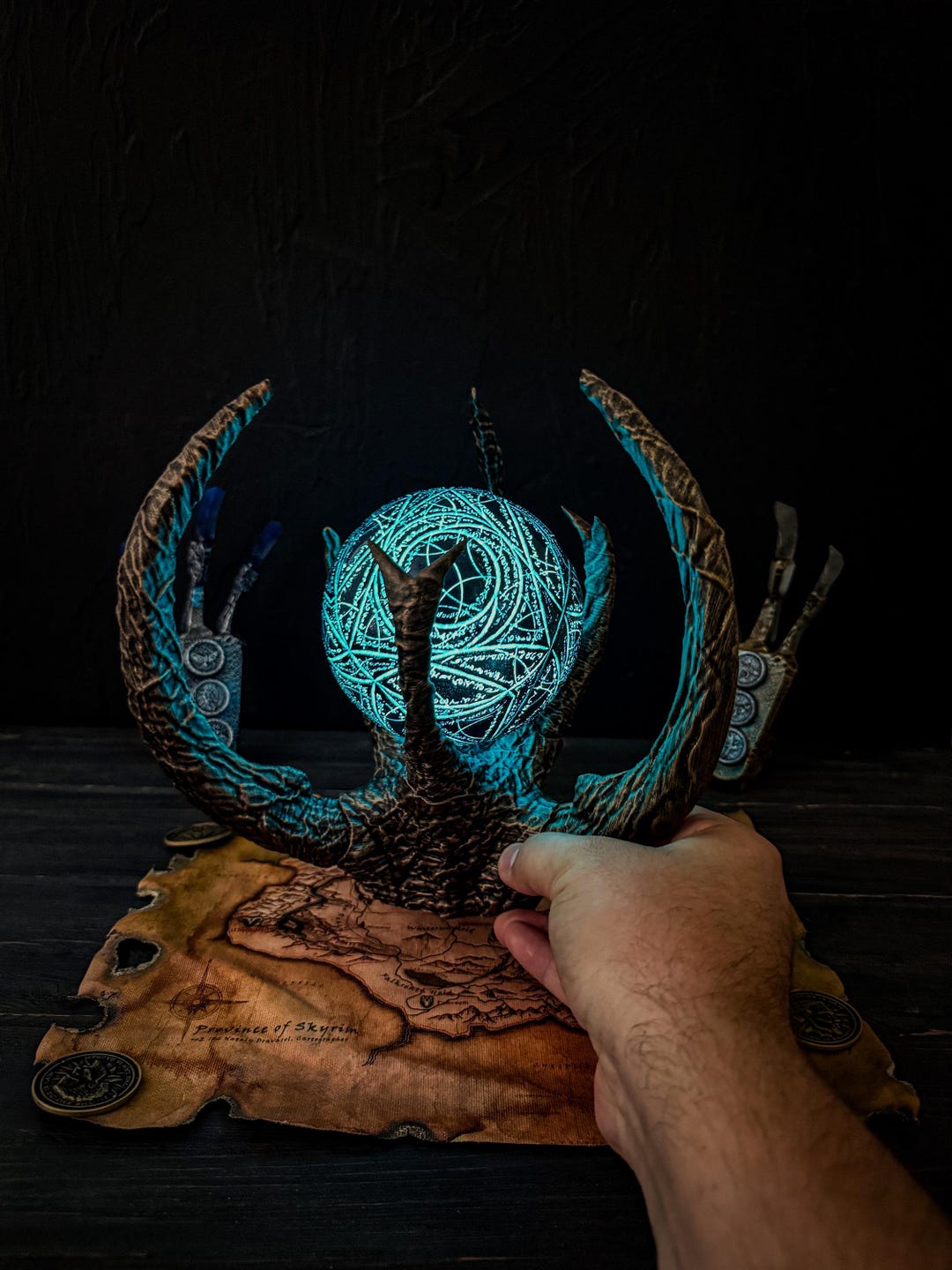 The Eye of Magnus Replica, Skyrim Glowing Artifact With a Stand, the ...