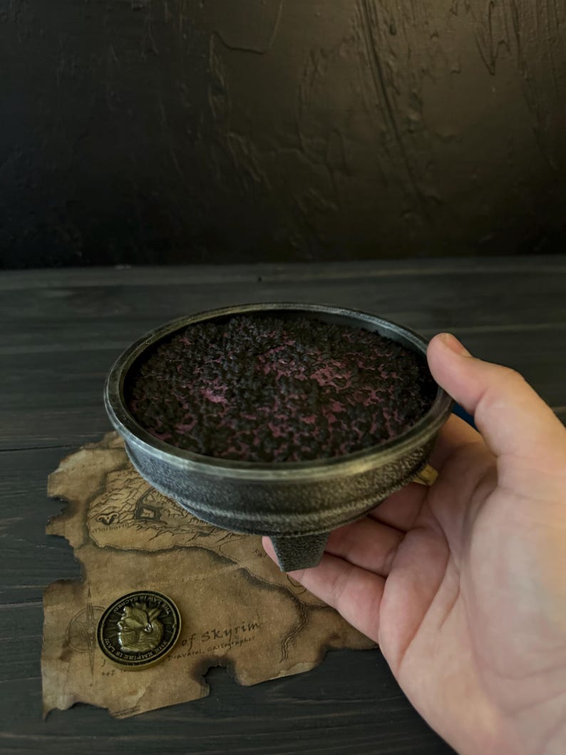 Skyrim Vampire Dust, the Elder Scrolls V, Alchemical Ingredients for ...
