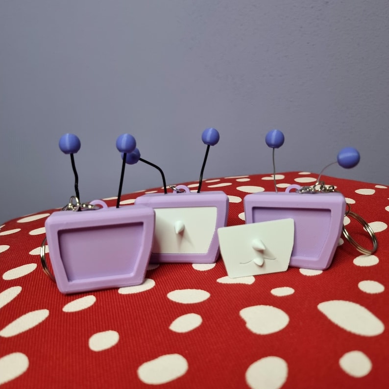 Tenna Inspired Keychain With Swappable Face, Tv Head Customizable ...