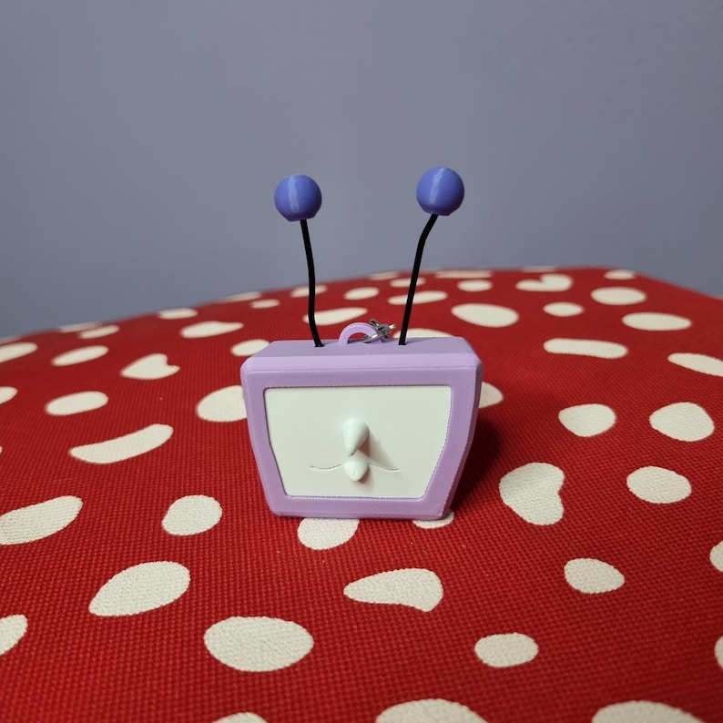 Tenna Inspired Keychain With Swappable Face, Tv Head Customizable ...