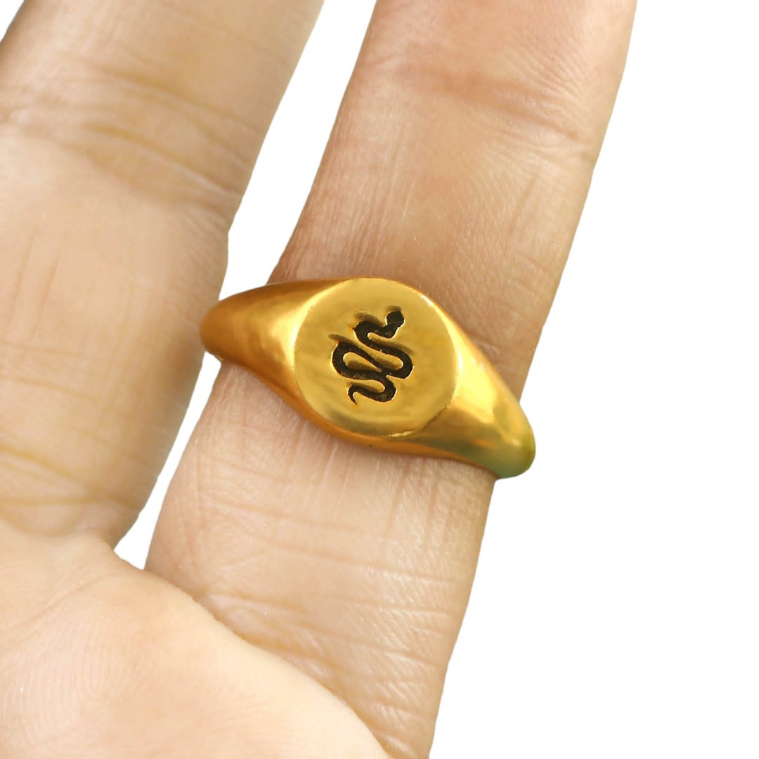 Snake Signet Ring - Small Round Signet Ring, Snake Engraving Signet ...
