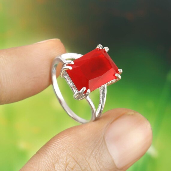 January Birthstone Rings For Mom