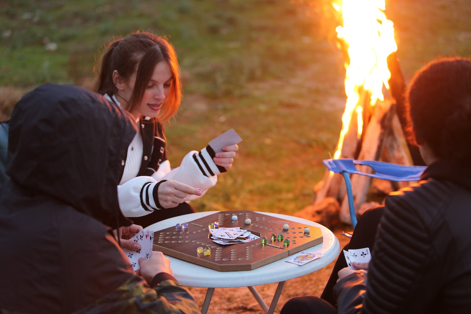 Jackaroo Board Game - Strategy, Competitive, Fun 2-4 Player Marbles and ...