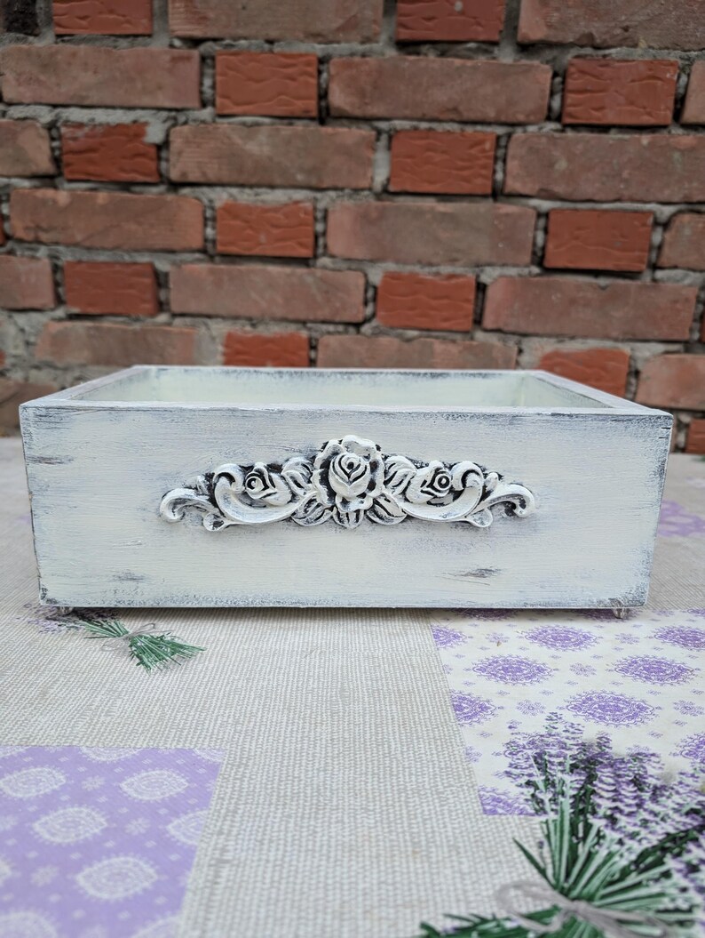 Vintage White Wood Crate Box Flower Antique, Distressed Shabby Chic ...