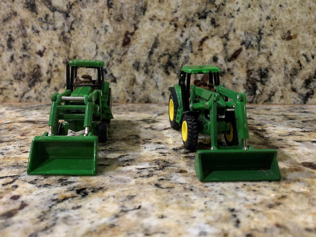 2 Vintage John Deere Tractors metal With Frontend - Etsy