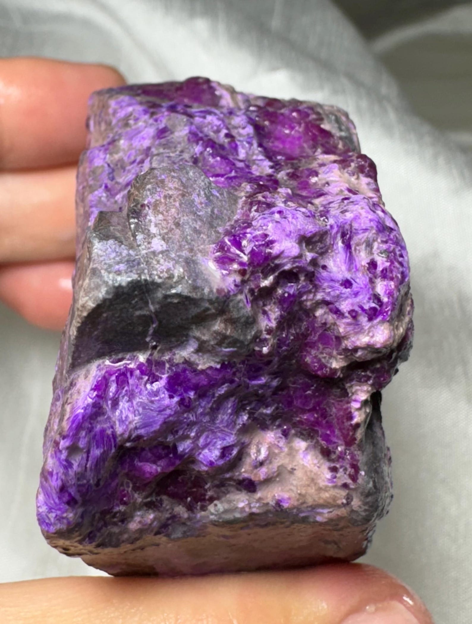 Sugilite , Lavelite , Luvulite , Royal Azel , Royal Lazelle , Cybelene ...