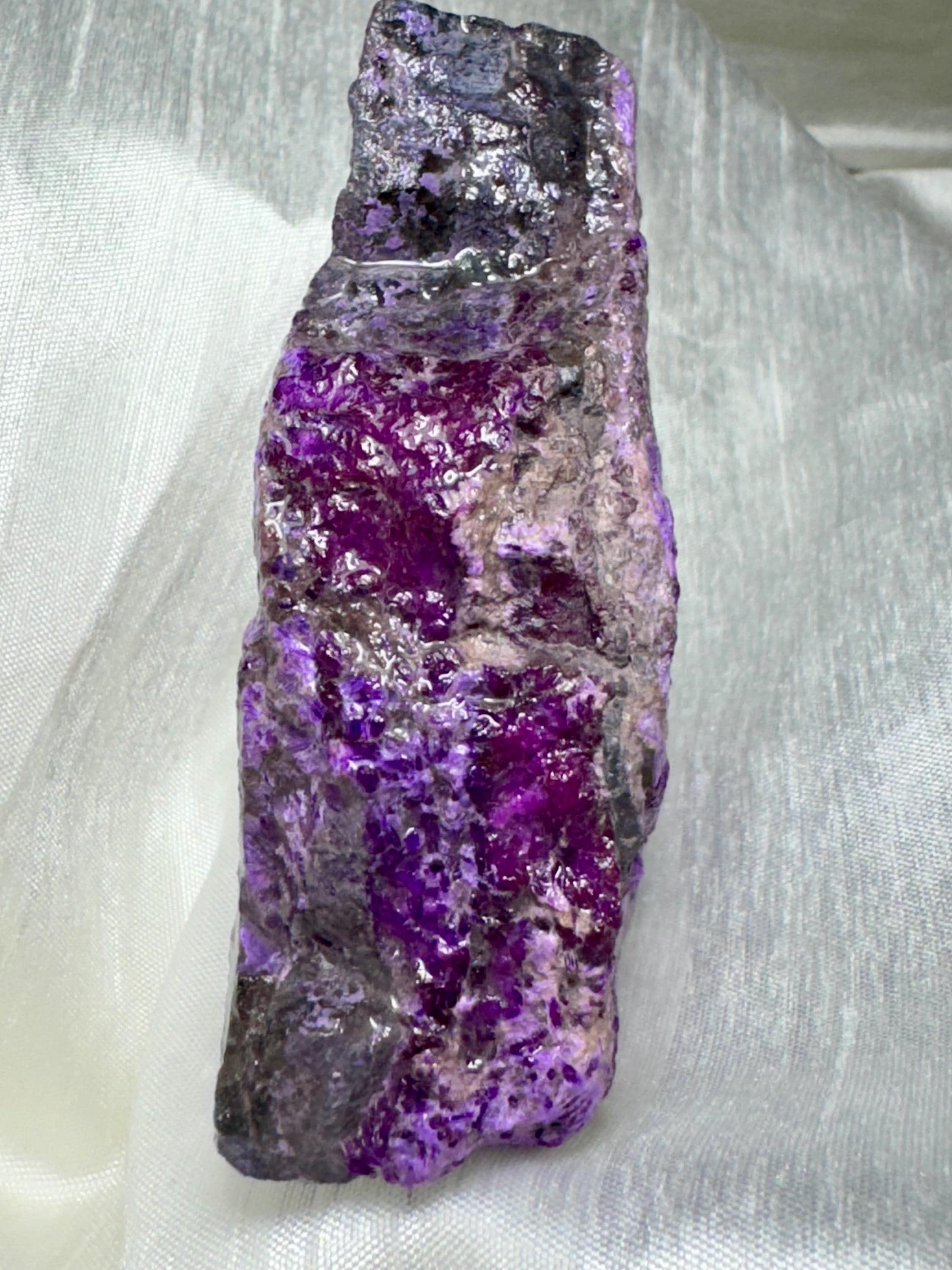 Sugilite , Lavelite , Luvulite , Royal Azel , Royal Lazelle , Cybelene ...