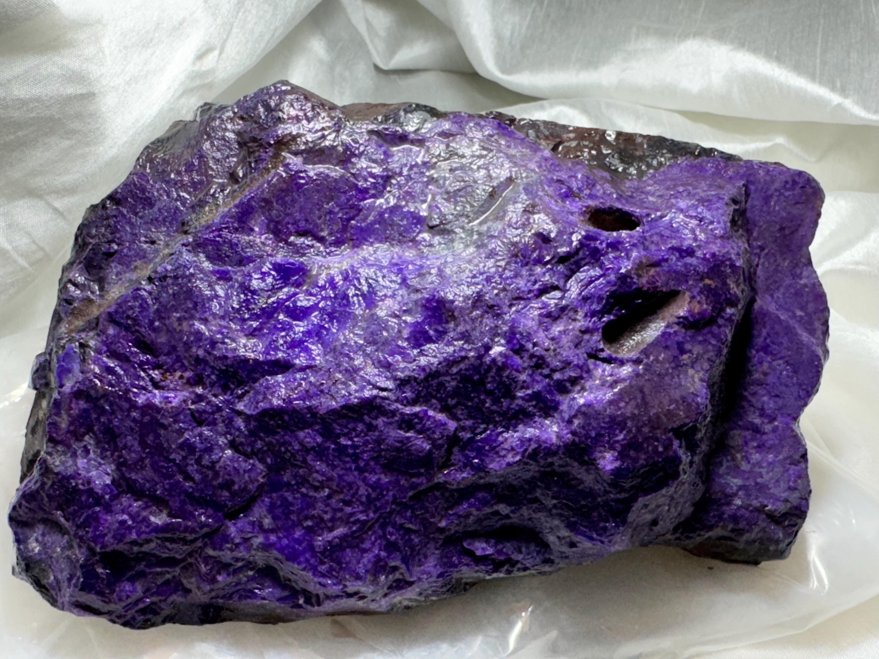 Sugilite , Lavelite , Luvulite , Large Sugilite , Royal Lazelle ...